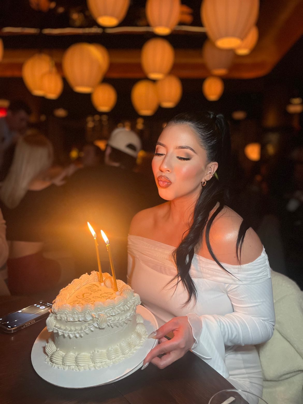 6 Inch Cake (Serves-up to 12) | CakeMe NYC